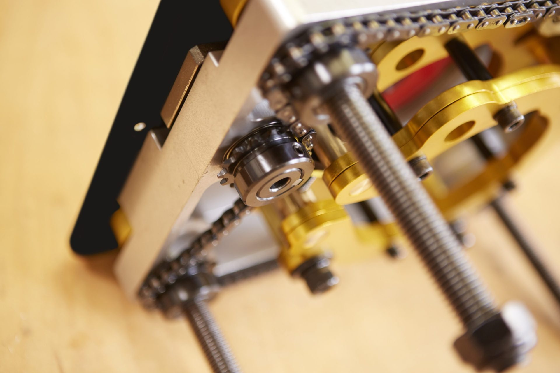 SawStop Router Lift – Precision Router Lift for Woodworking – Hartville ...